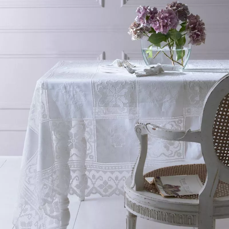 Tablecloths store